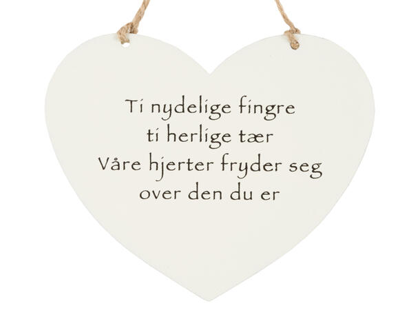 Skilt hjerte lite hjerte Ti nydelige… 13x11cm Metall - BørsCompagniet AS Skilt hjerte lite hjerte Ti nydelige… 13x11cm Metall - BørsCompagniet AS